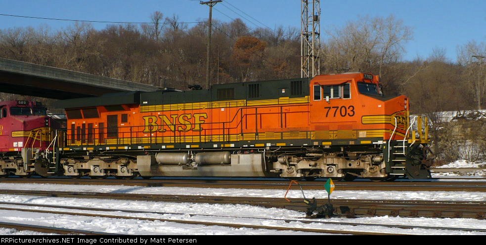 BNSF 7703